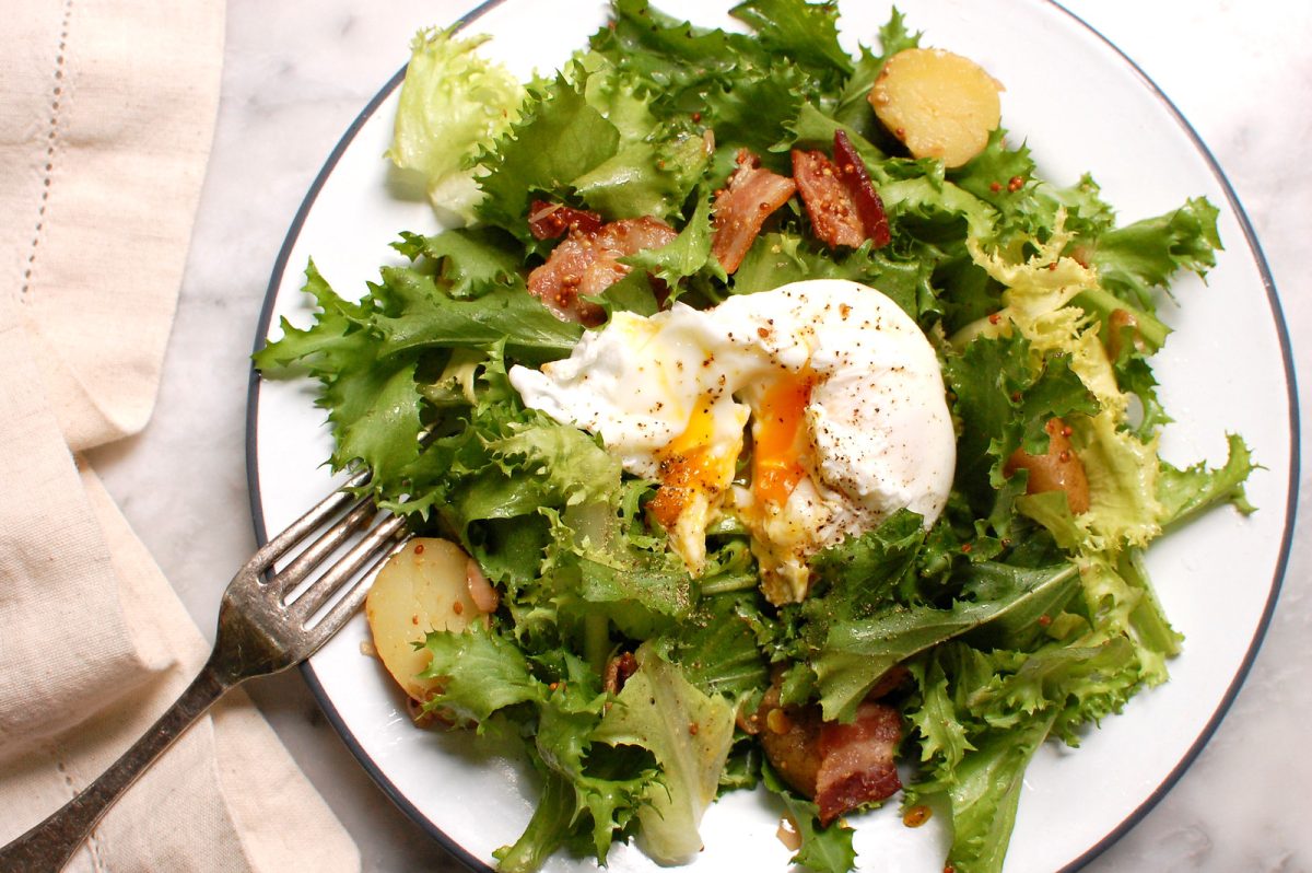 Salade Lyonnaise Recipe (French Frisée with Bacon Dressing)