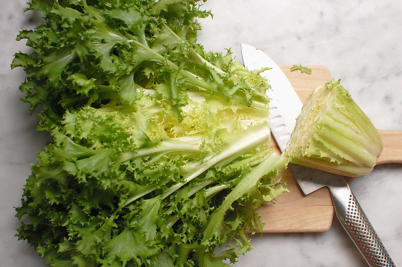 Salade Lyonnaise Recipe (French Frisée with Bacon Dressing)