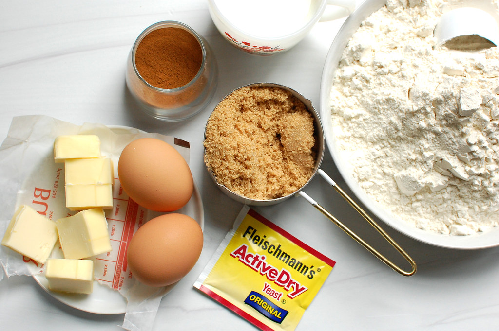 Best Homemade Cinnamon Rolls Recipe (Fluffy + Gooey)